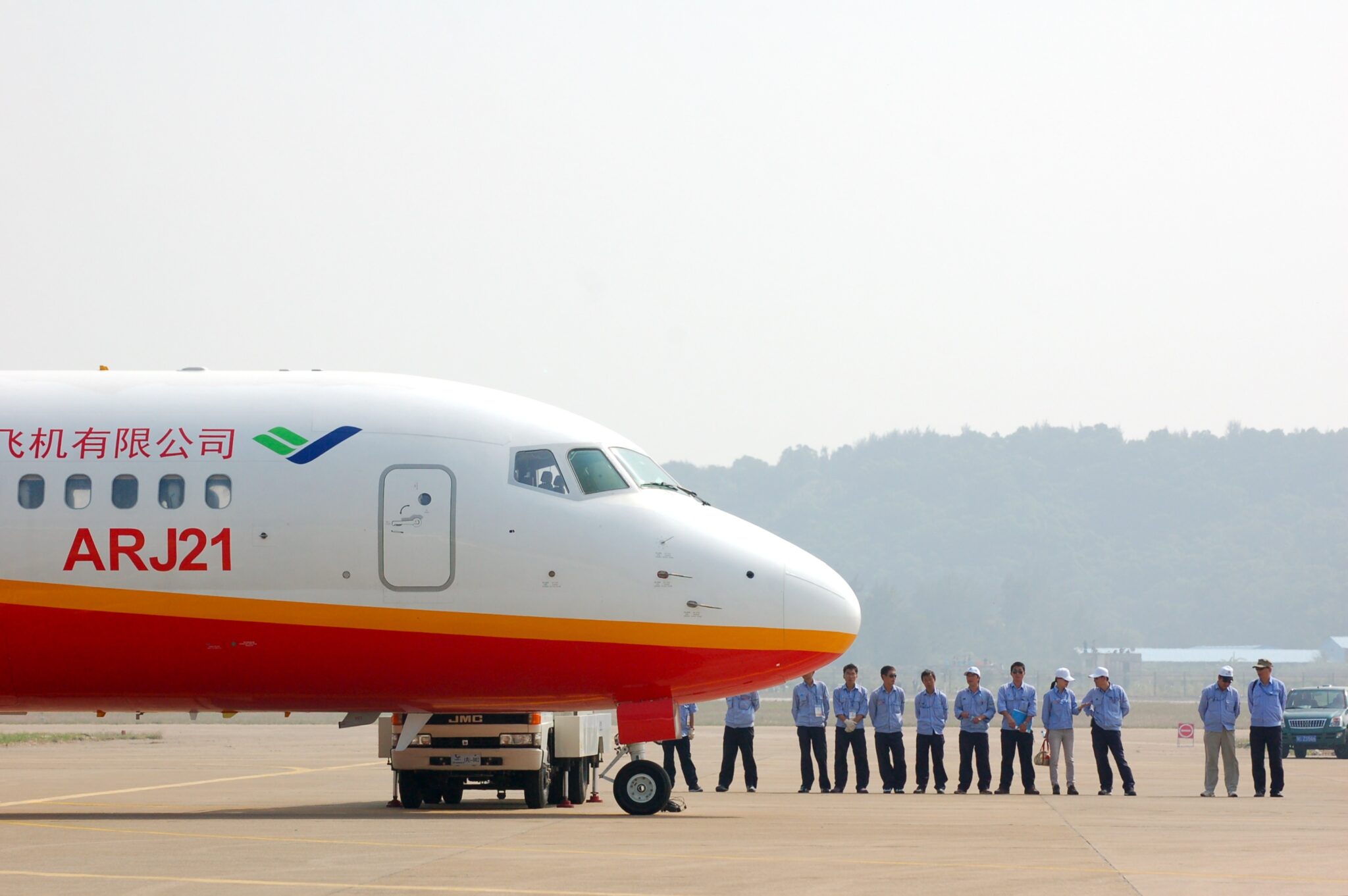 China's ARJ21 should scare Boeing and Airbus - The Air Current