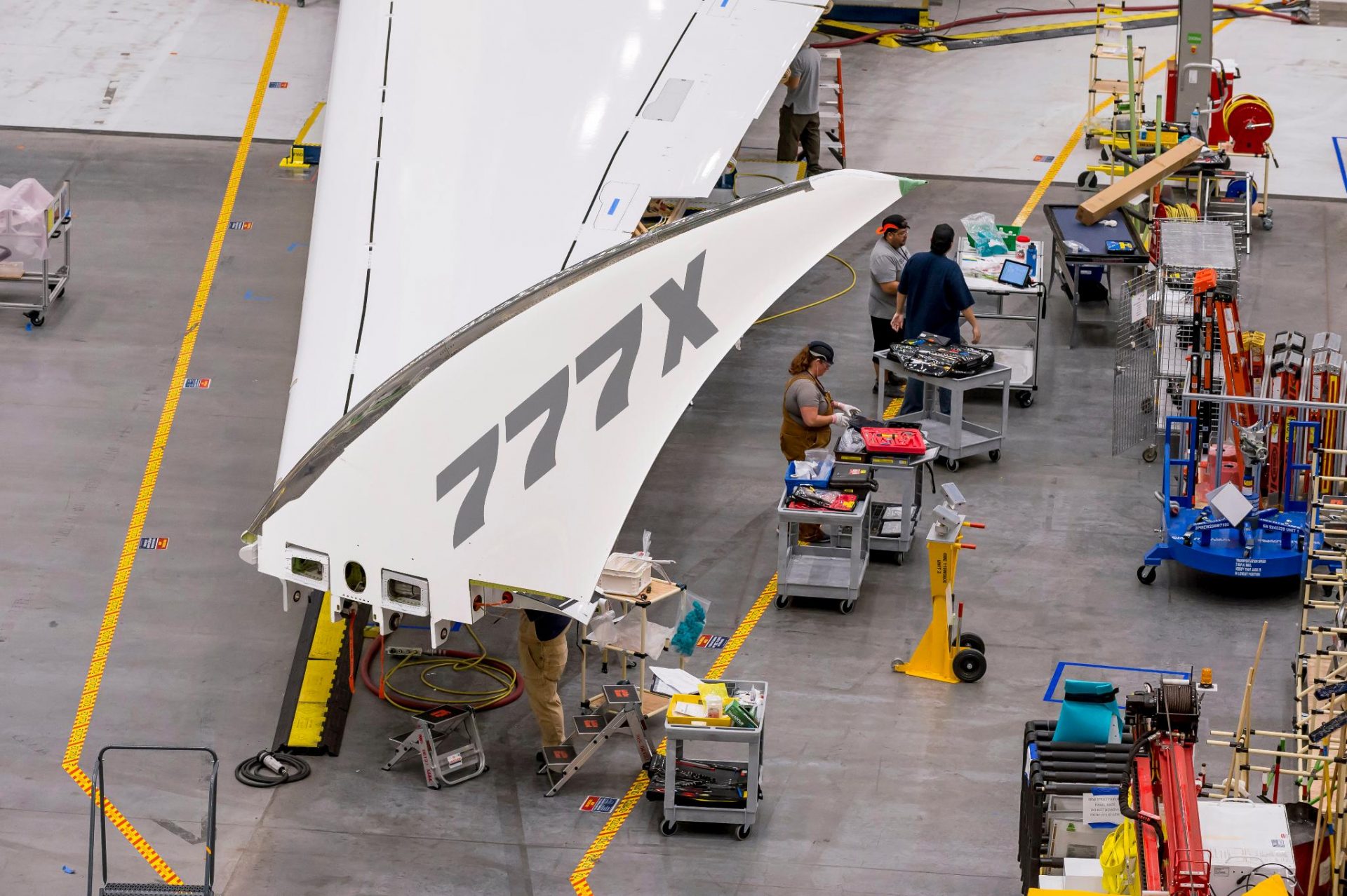 How the 777X's folding wing tips work - The Air Current