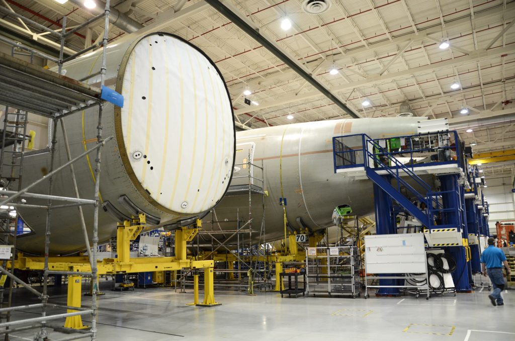 Boeing yanks eight 787s from service over structural issue - The Air ...