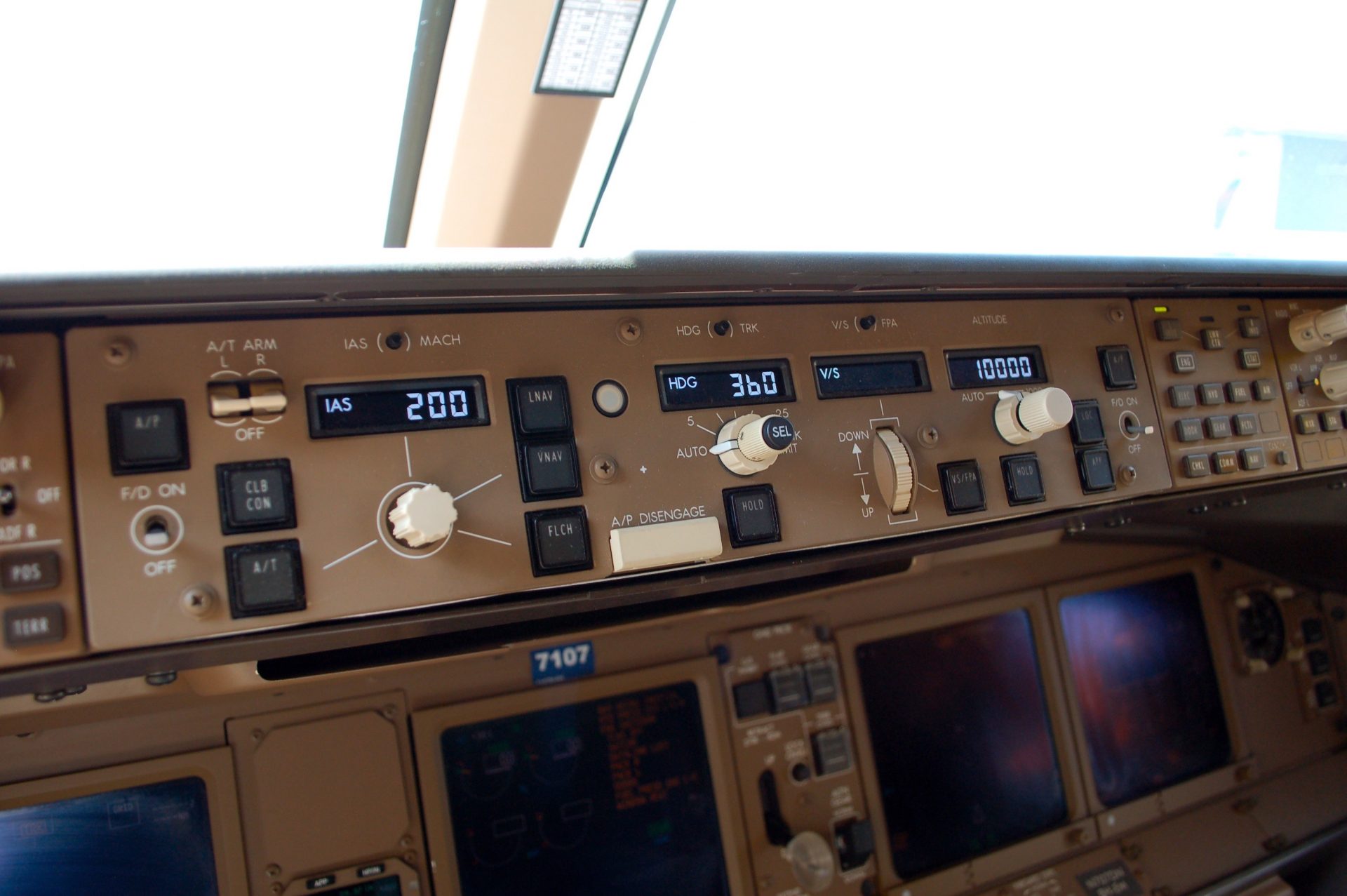 Emirates 777 close call in Dubai returns spotlight to automation over ...