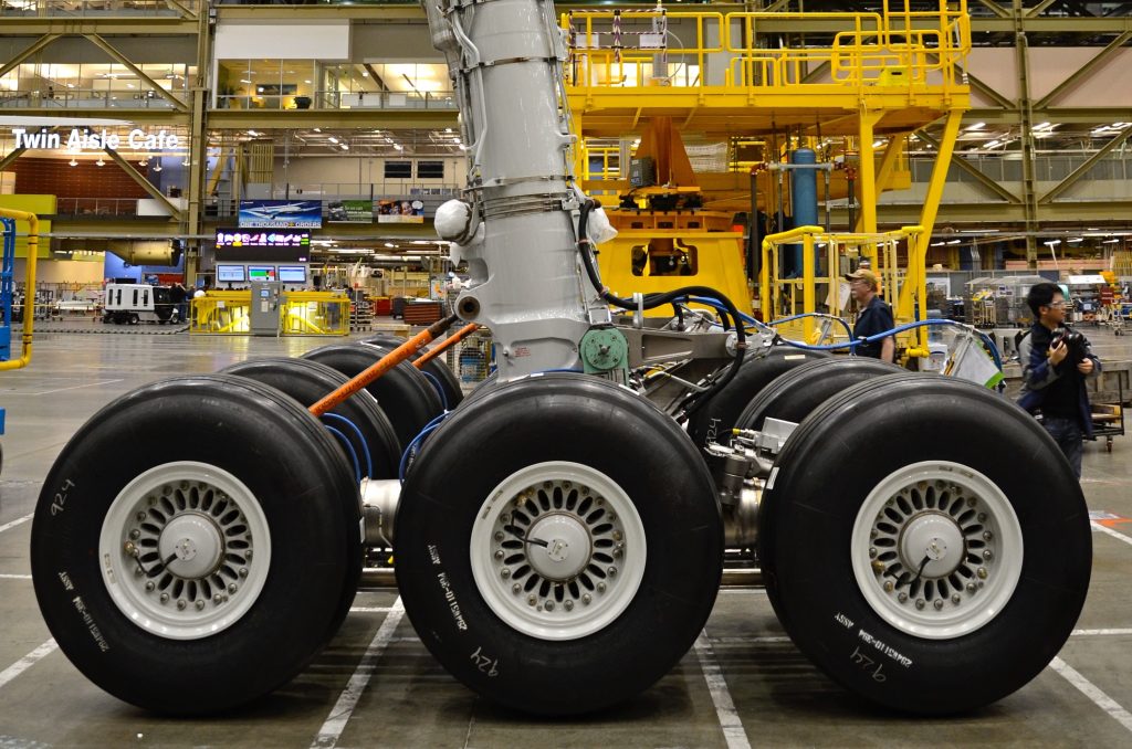 Russian titanium avoids the crossfire between east and west - The Air ...