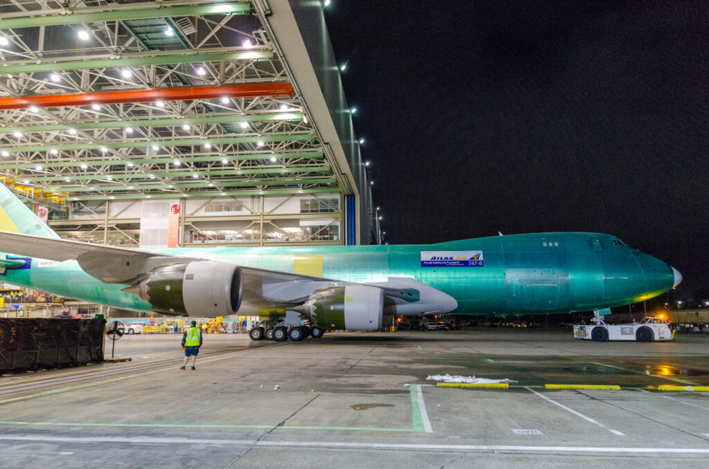 Boeing rolls-out final 747 - The Air Current
