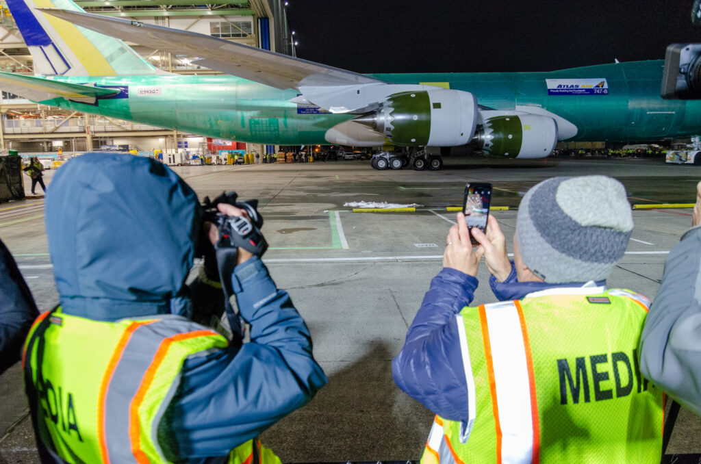 Boeing rolls-out final 747 - The Air Current
