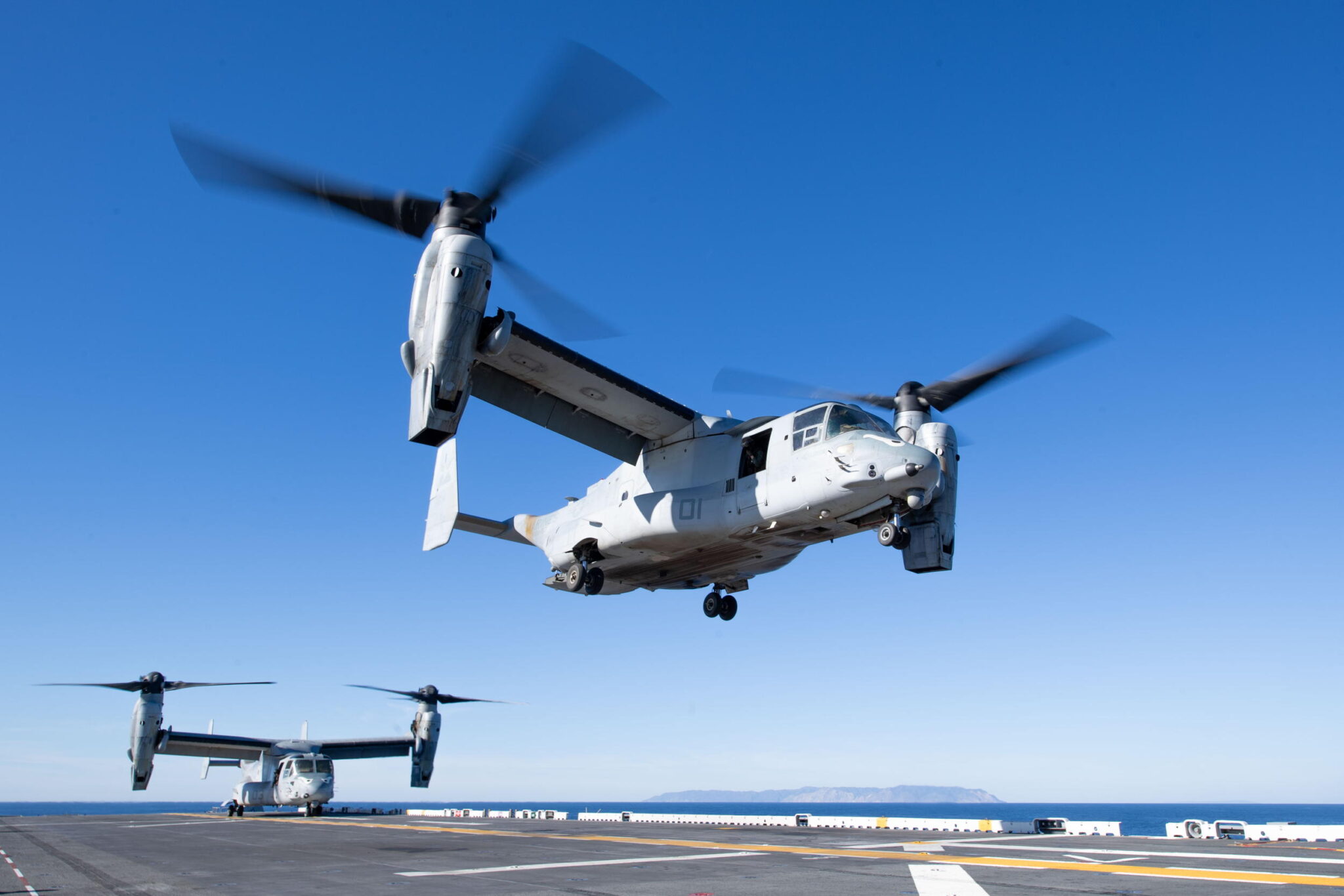 V-22 Ospreys have serious unresolved safety risks, NAVAIR review confirms