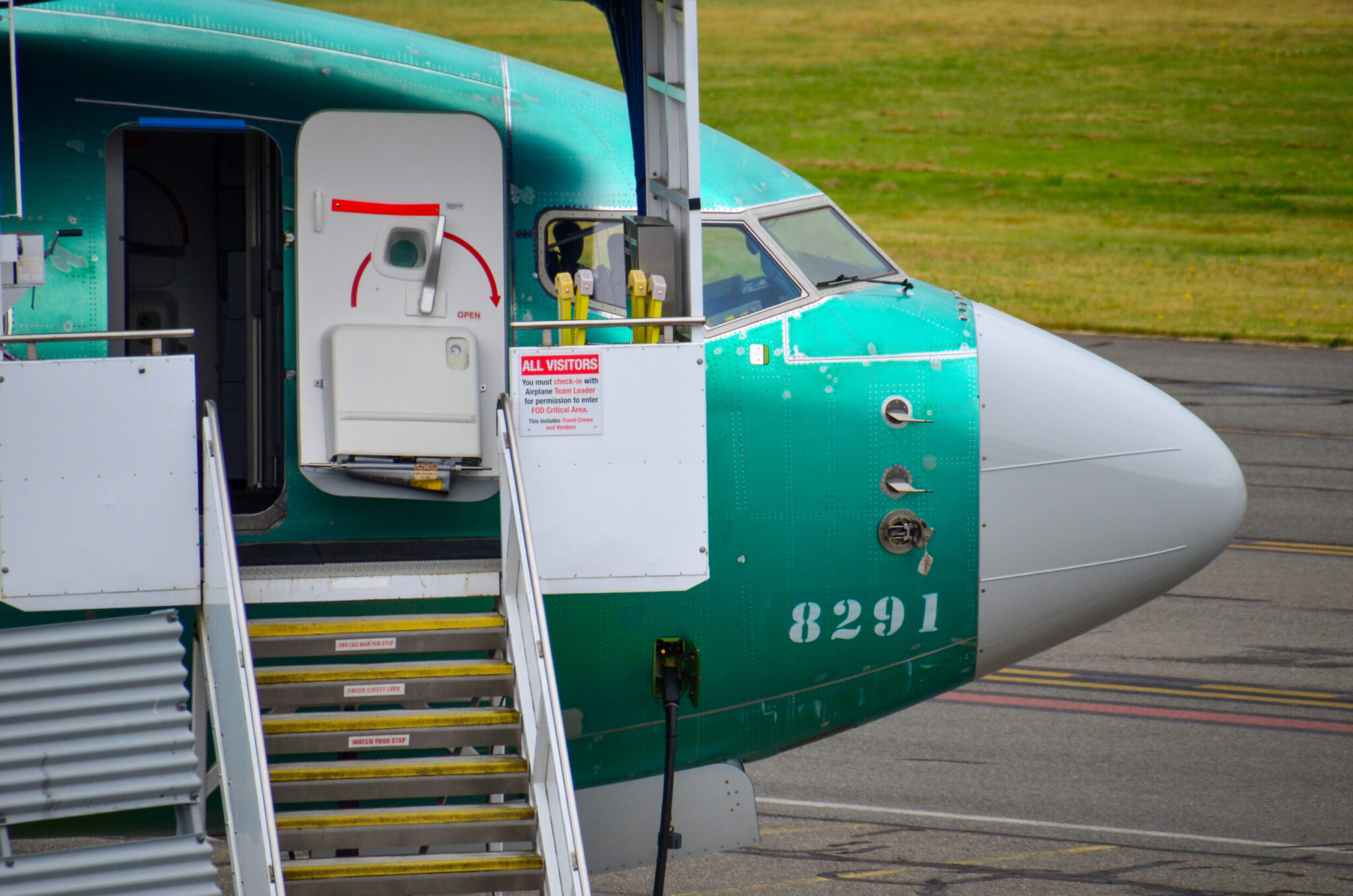 Boeing CEO confirms TAC report it is studying hiking 737 production to ...